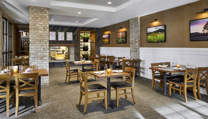 Wayzata Ballroom | Minnetonka Event Venues | Hotel Landing